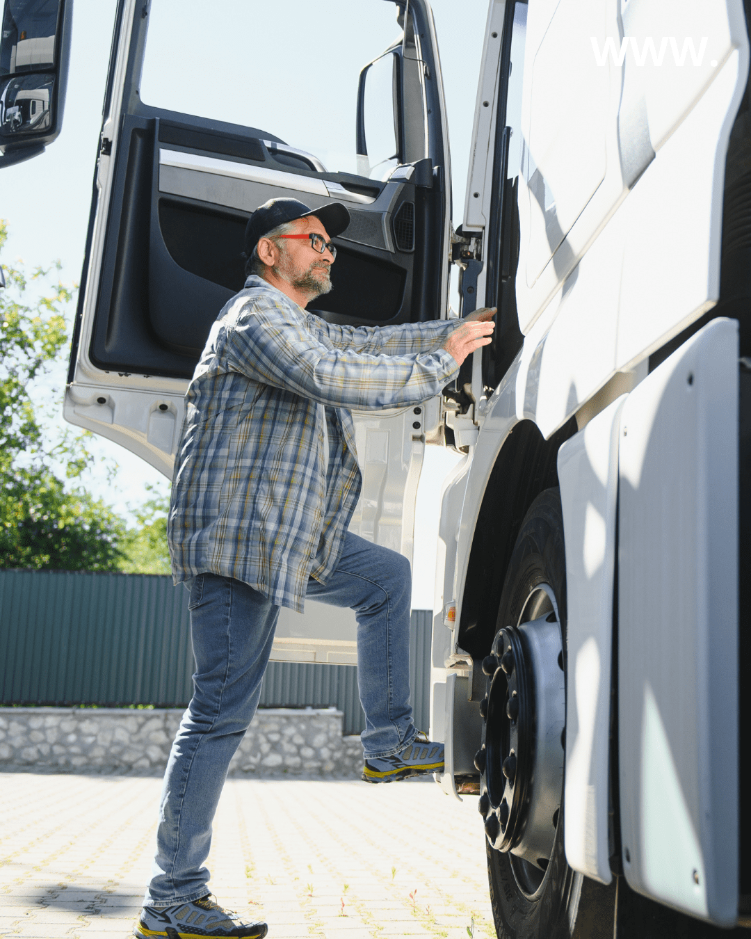 5 Tips to Start Your Truck Driving Career the Right Way - The Truck ...